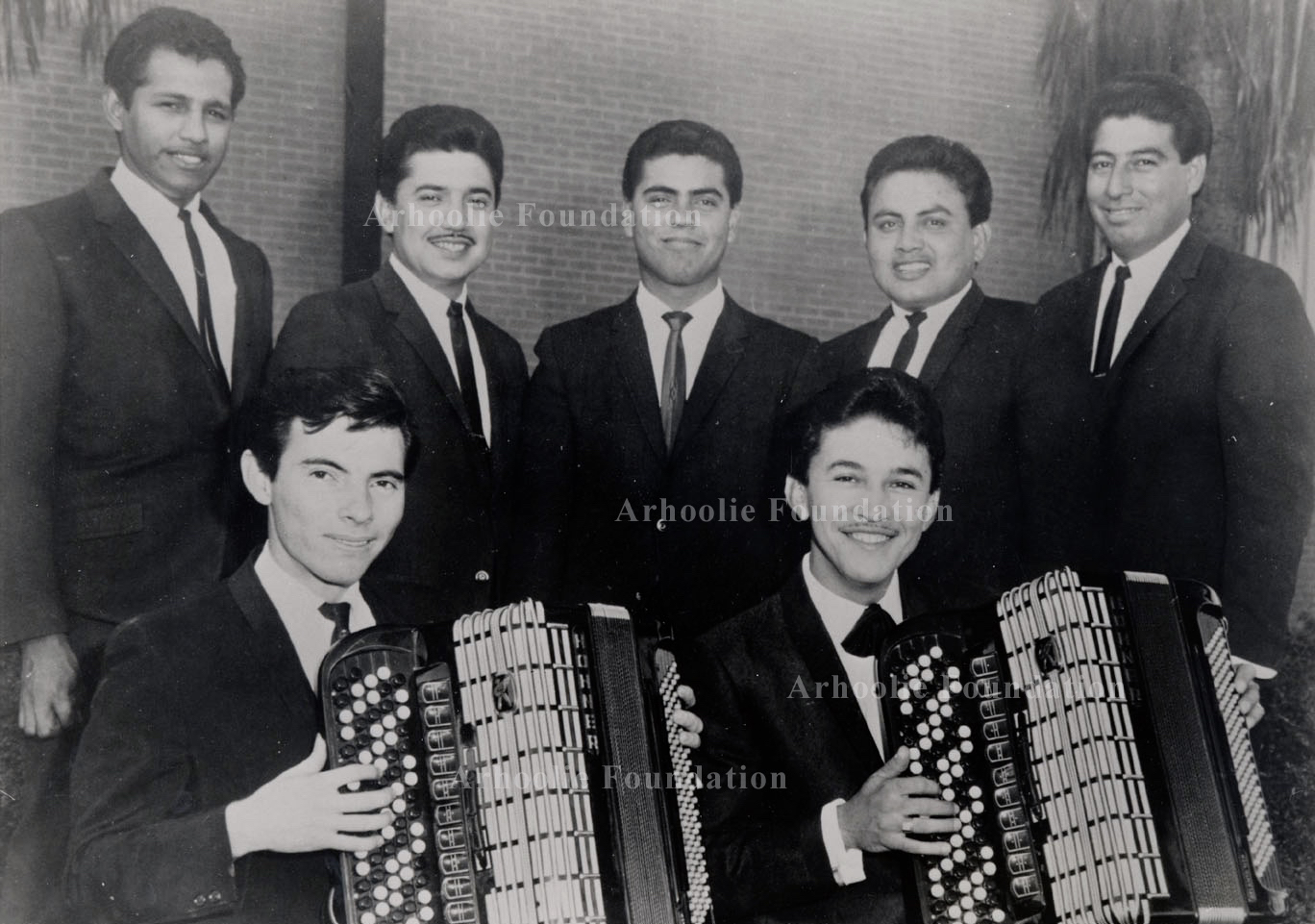 Conjunto Bernal | Strachwitz Frontera Collection